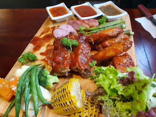 ASA Bistro Landmark Park 1 SH11, Park 1, Vinhomes Central Park, 208 ...